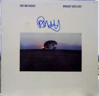 Rock and Roll Autograph Albums, Memorabilia, CDs signed by artists